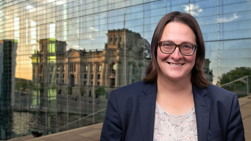 Nicole Höchst: Lehrer effektiv entlasten - AfD-Fraktion im Deutschen ...